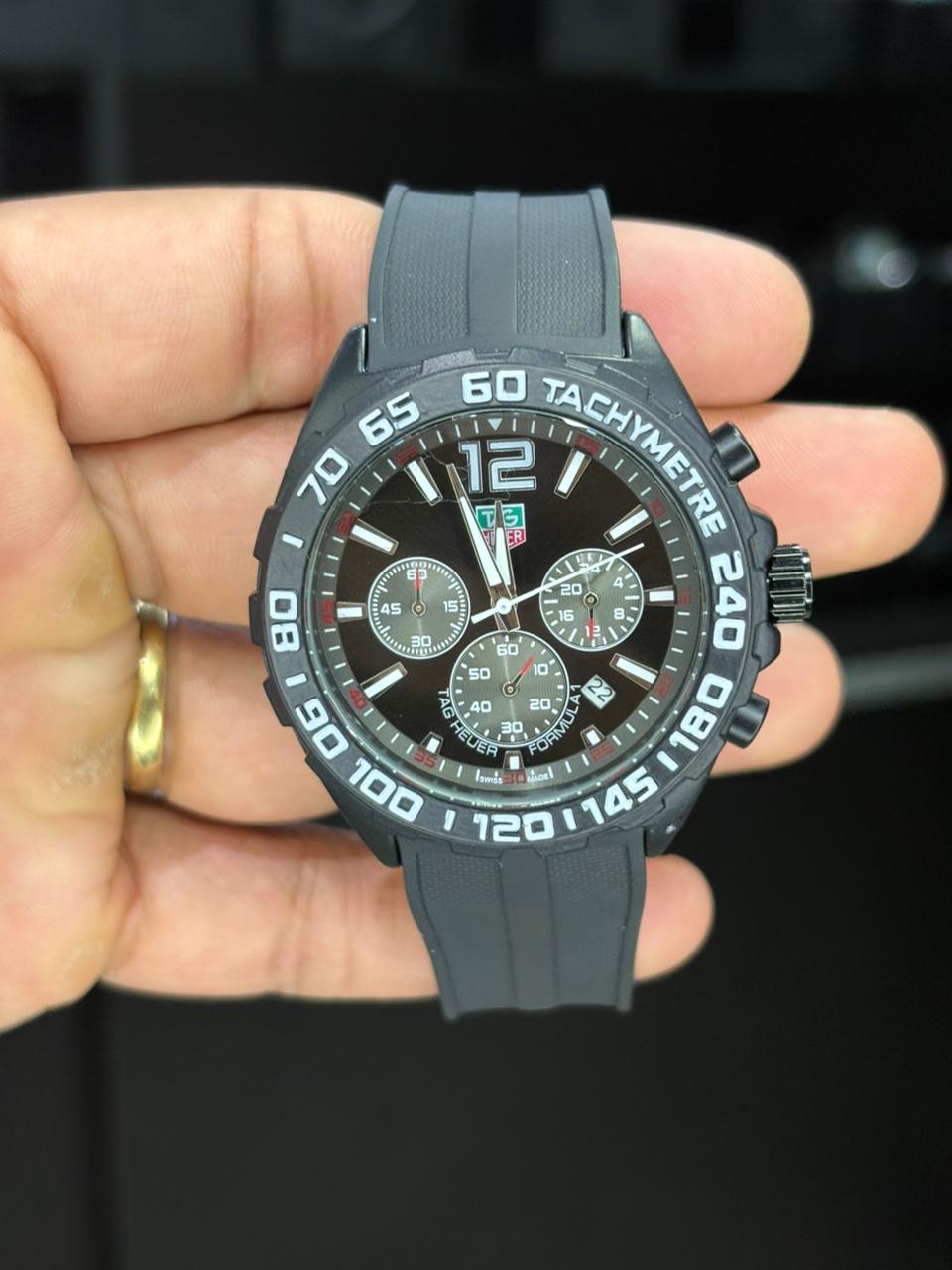 TAG FORMULA 1 ALL BLACK- TACHYMETRE - ONIK
