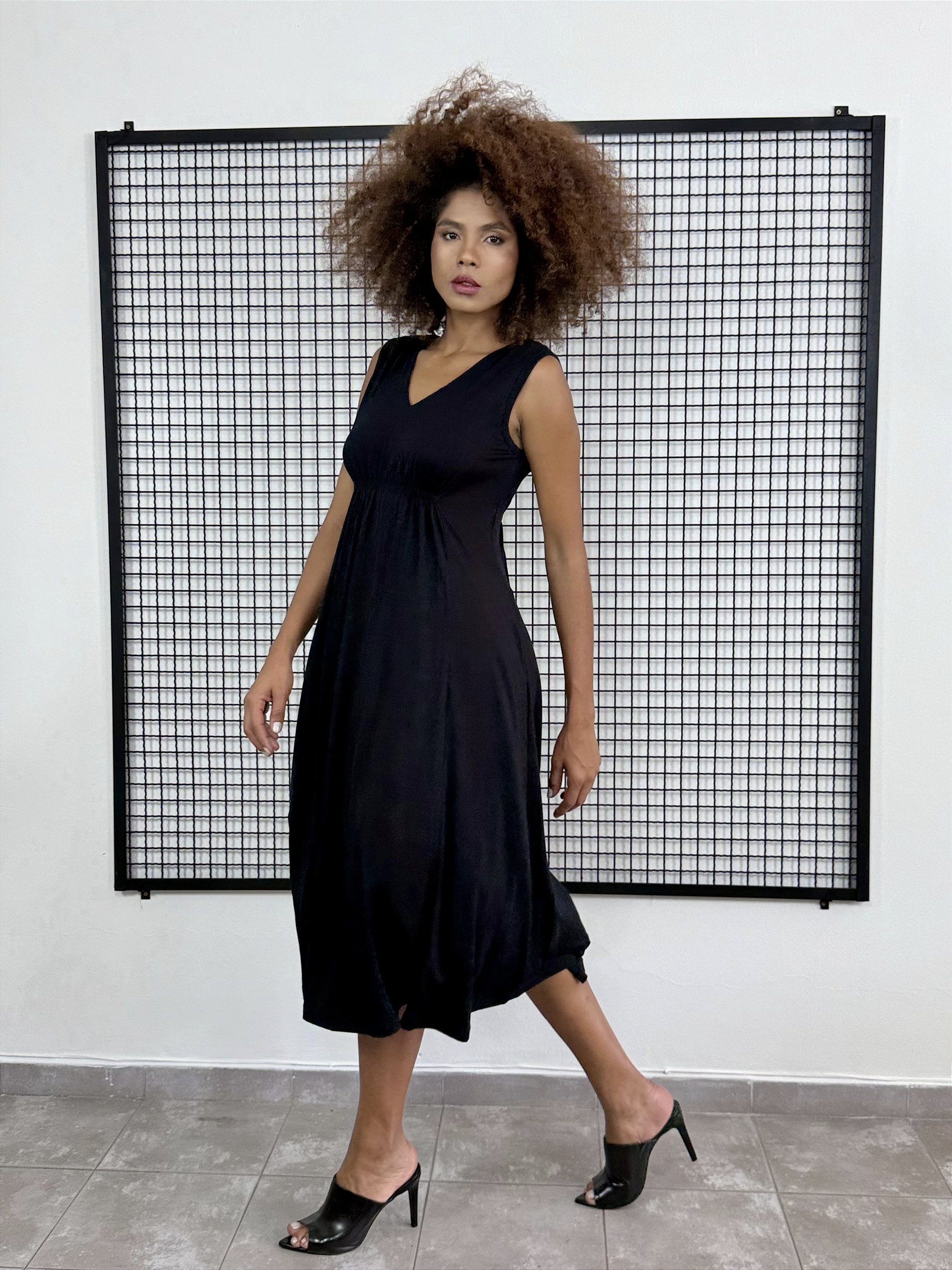 Vestido Flora - PRETO - ISAAC