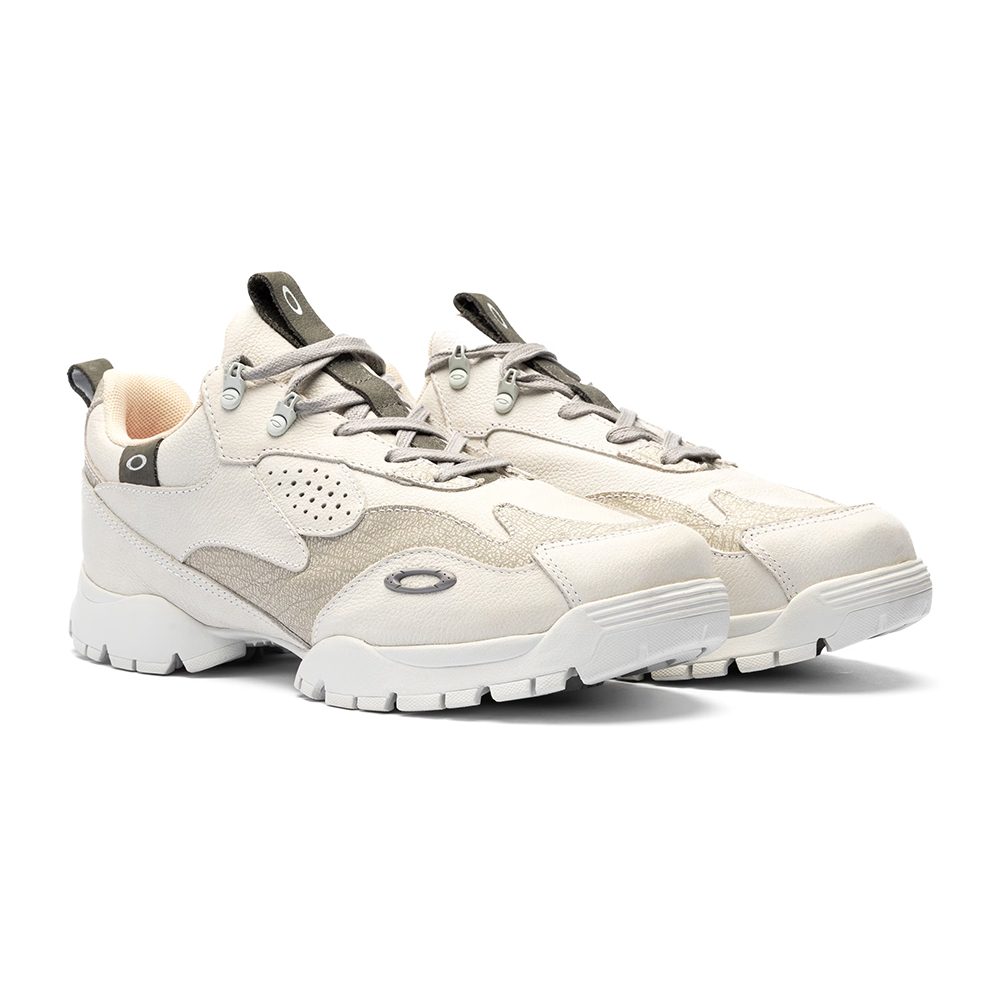 Tênis Oakley Stylus WT25 Masculino White - Radical Place - Loja Virtual ...