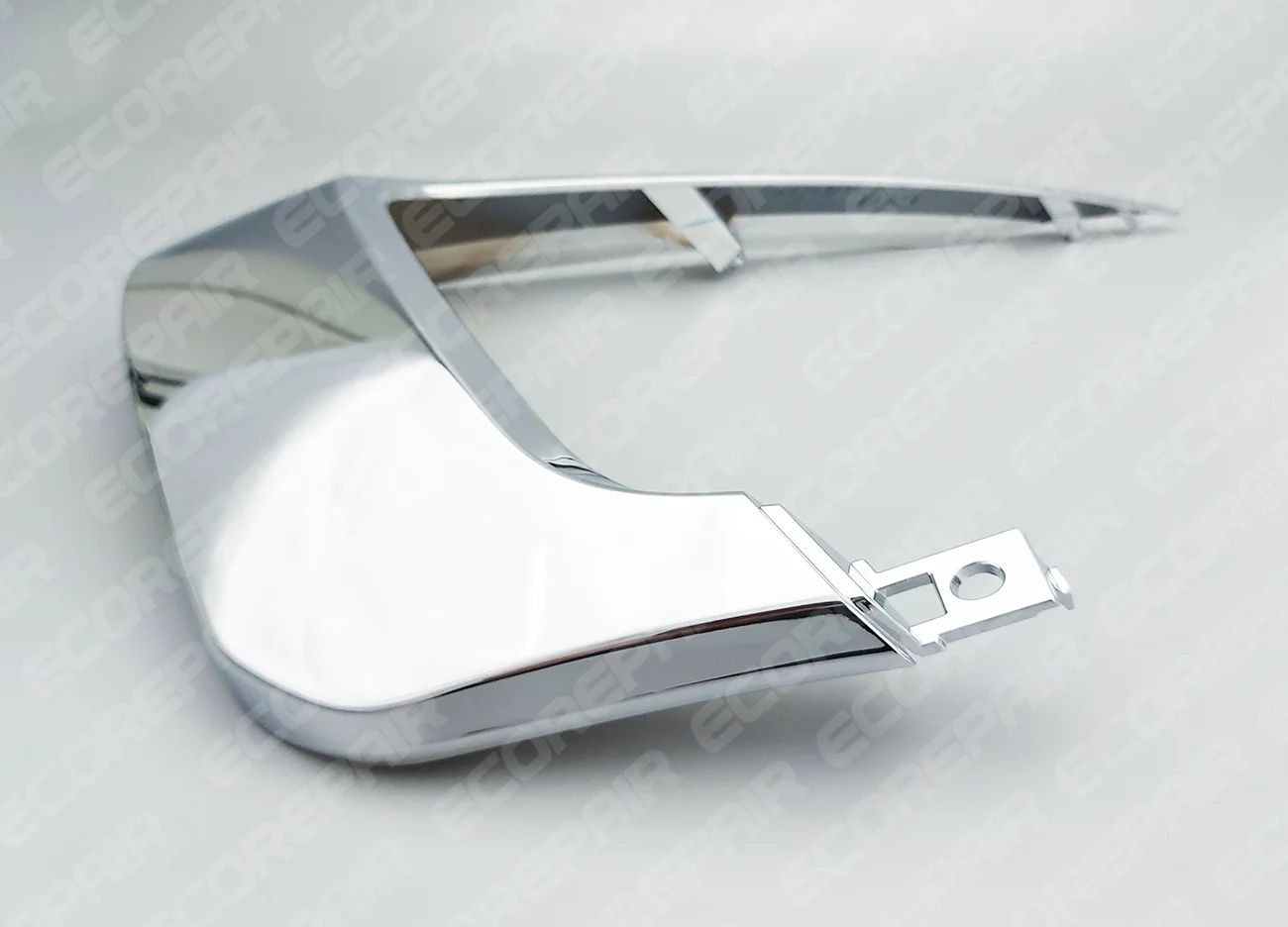 Moldura superior Parachoque dianteiro Pajero Sport 19-20 - Original ...