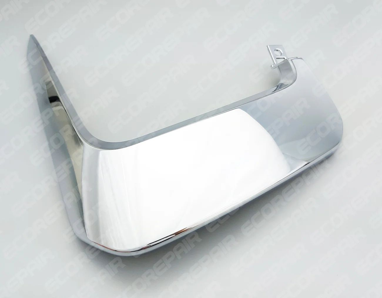 Moldura superior Parachoque dianteiro Pajero Sport 19-20 - Original ...