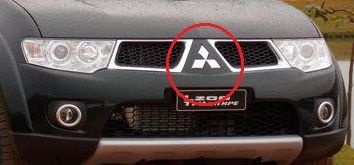 Emblema Mitsubishi 3 diamantes parachoque grade dianteira L200 Triton ...