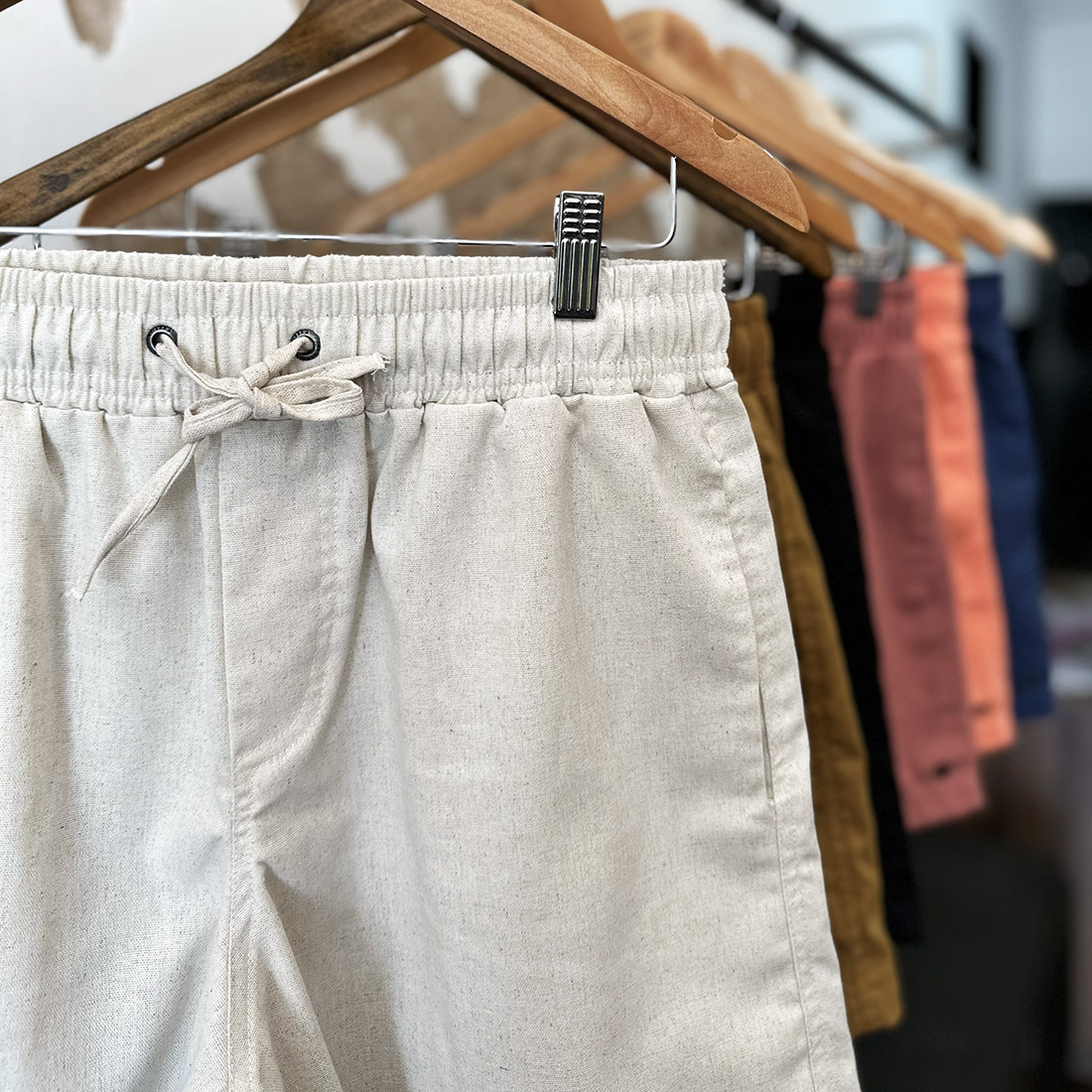 Kit 2 Shorts de Linho Casual Masculinos Natural Crú e Preto - LaVíbora ...