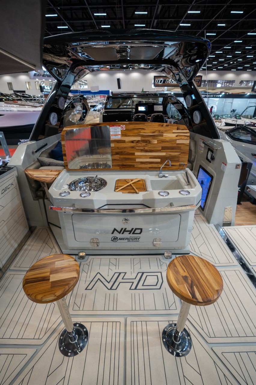 Lancha NHD 370 All Space - vistamarnautica