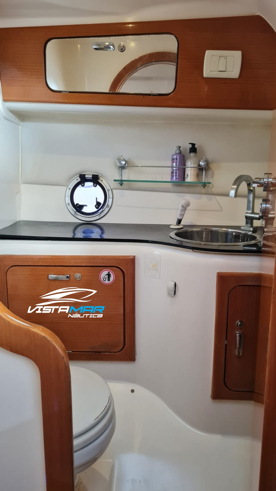 Lancha Phantom 300 Diesel - vistamarnautica