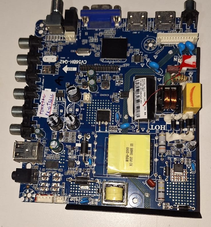 Placa principal tv Punktal PK-GT32LL cv56BH-Q42 - MEGAELETROSOM
