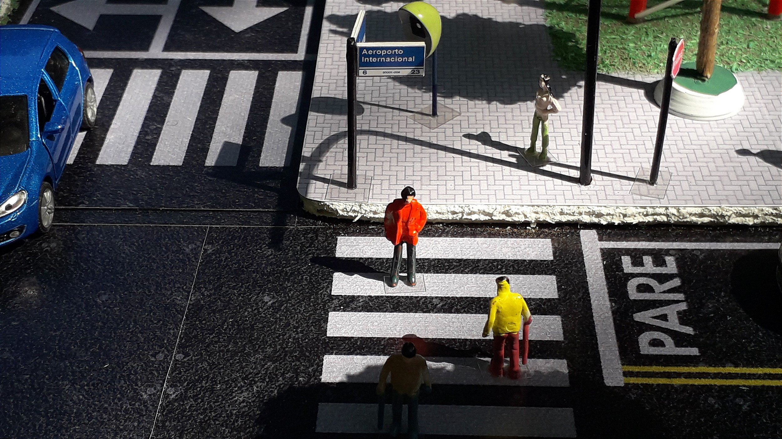 Placa de esquina HO com nomes de vias, CEP e numeração - E-Modelismo ...