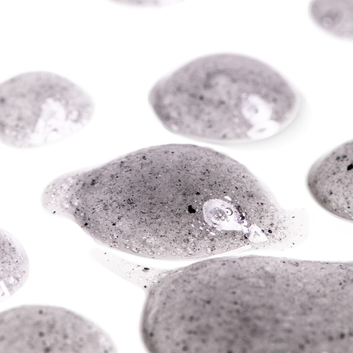 Truly Black Jelly Blemish Treatment Body Serum - Consumos da Martina