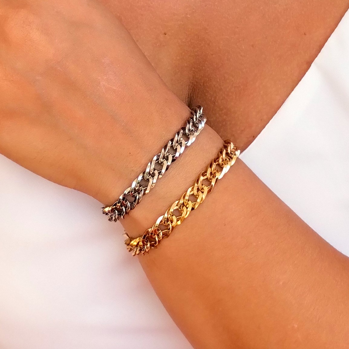 Pulseira Celine - PLUS DE FATO - Moda Plus Size