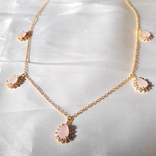 Colar Feminino com Pedras Rosas Folheado a Ouro | Visujóias - VISUJÓIAS