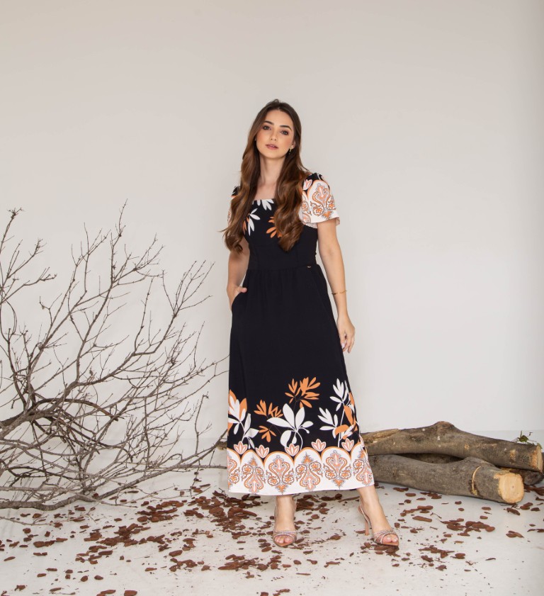 Vestido em Crepe Gália Preto Valentina Sirrah - Yuli's Store o melhor da moda feminina