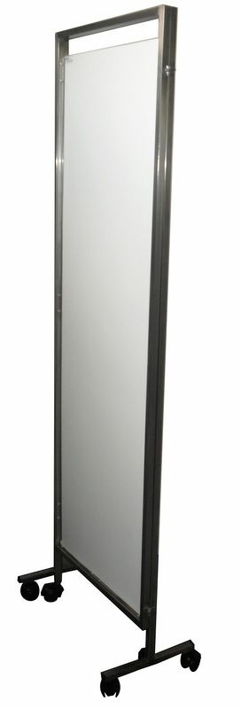 Biombo com três faces em iço inox - Rodam Soluções em Móveis Hospitalares