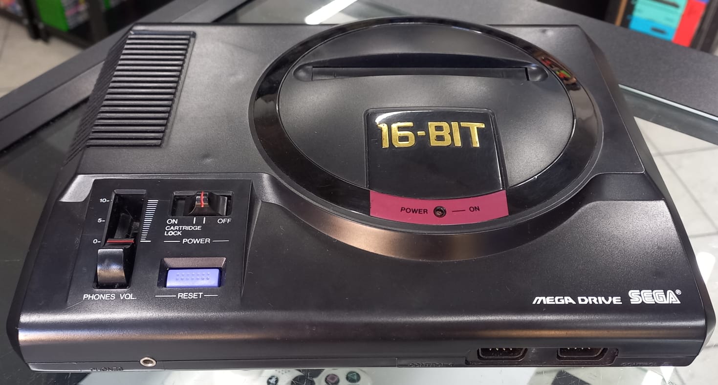 Console Mega Drive 16-Bit (Caixa Sem Berço e 2 Controles) - Usado ...