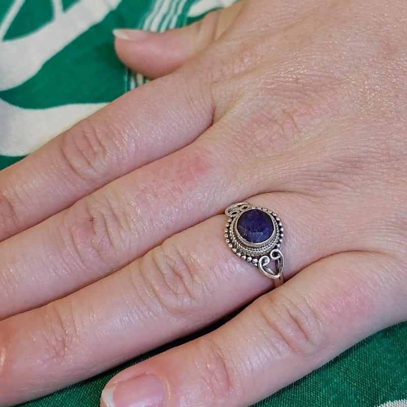 Anel de Prata 925 com Pedra Safira Azul lapidado - Indiano - Prata de ...