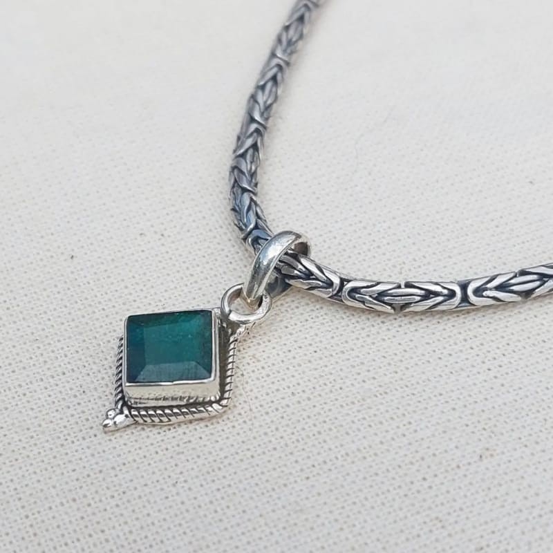 Pingente de prata 925 e pedra Esmeralda - Artesanal - Prata de Bali ...