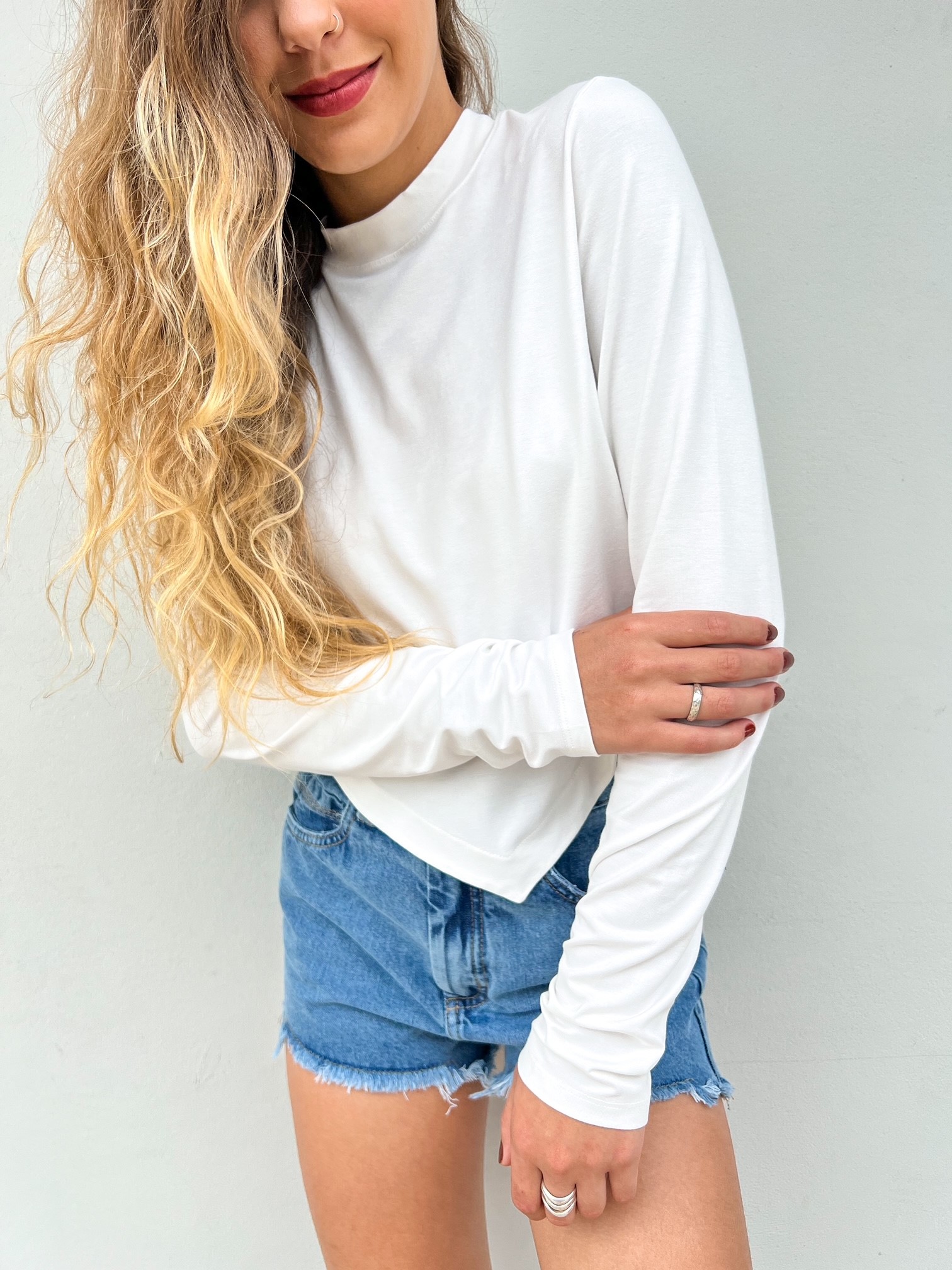 Blusa Manga Longa Feminina Cropped Branca Sofia- Mini Moni - Mini Moni