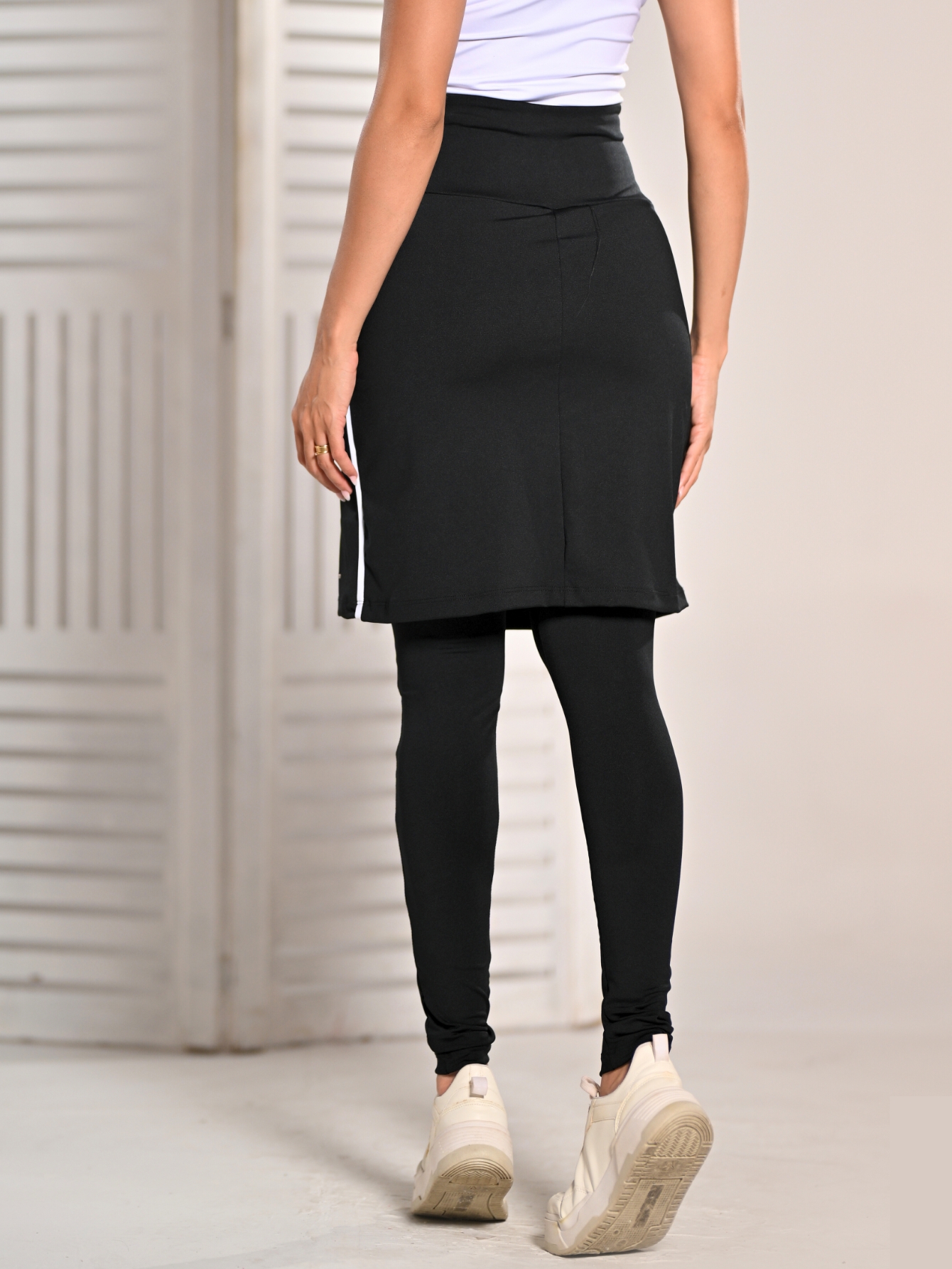 Saia Calça Preta Exercício Moda Evangélica Fitness Anagrom Ref.7015 ...