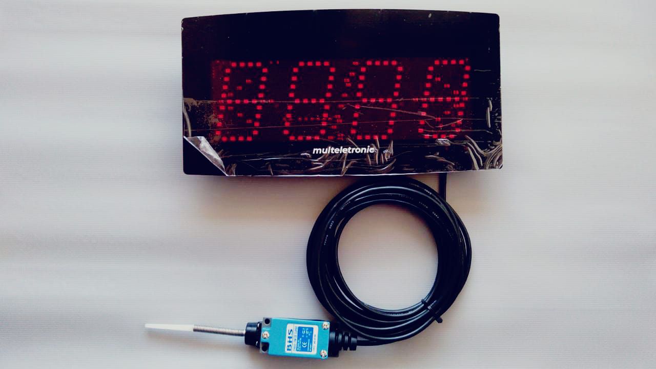 Display contator de peças com fim de curso e reset remoto. - Tecnopartes RJ