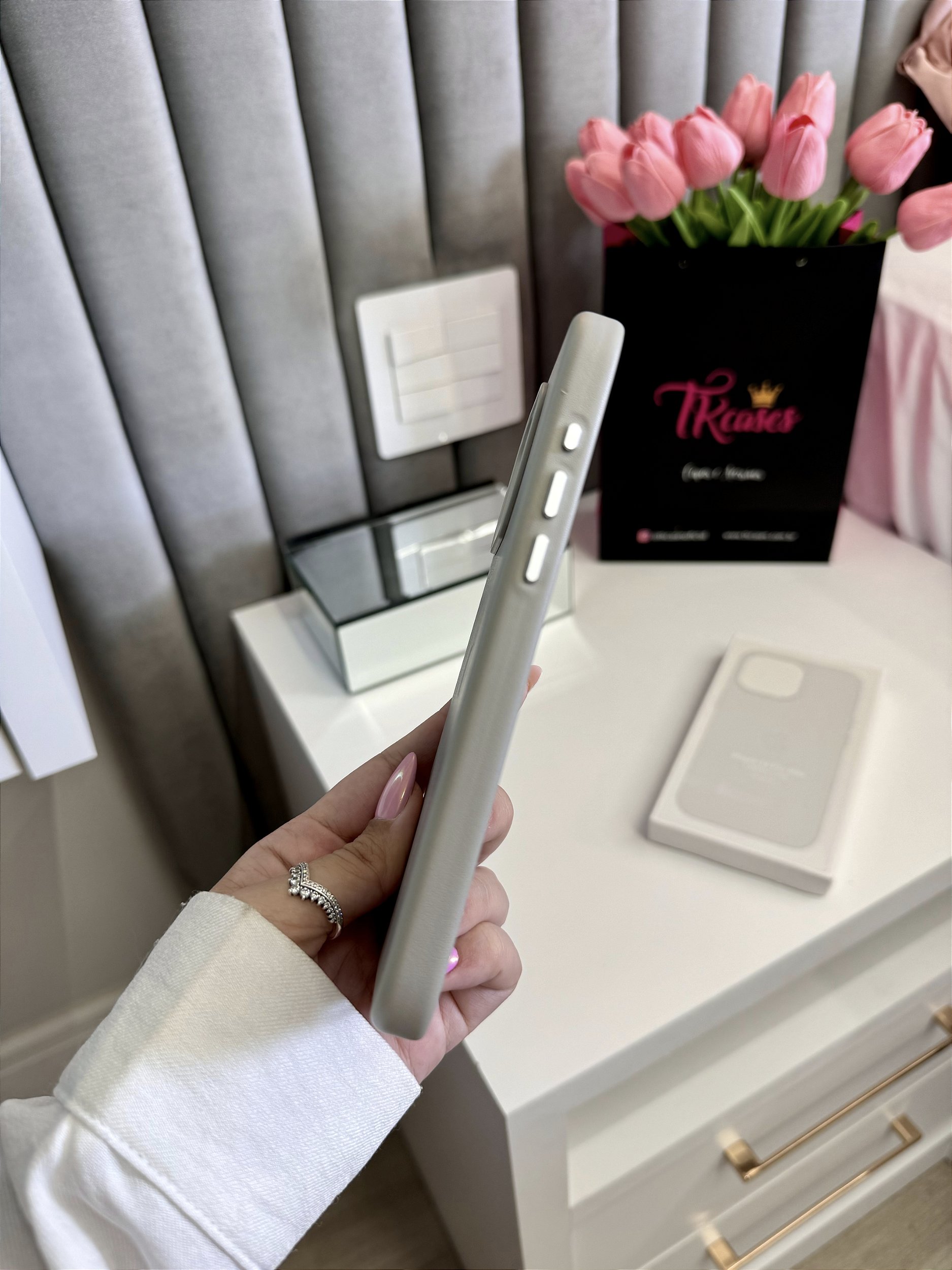 Case Couro Apple CINZA com MagSafe - TK cases