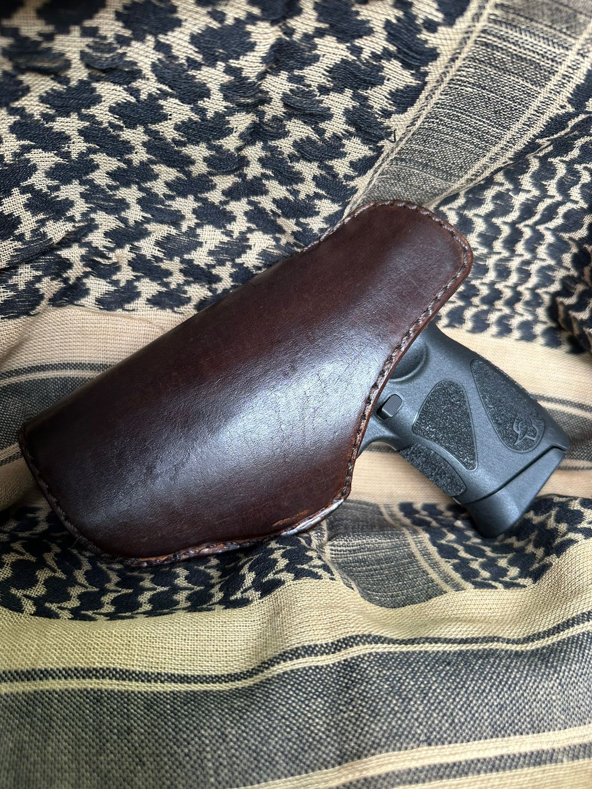 Coldre Velado Rigido em Couro Liso - CT Coldres - Airsoft, Pistolas ...