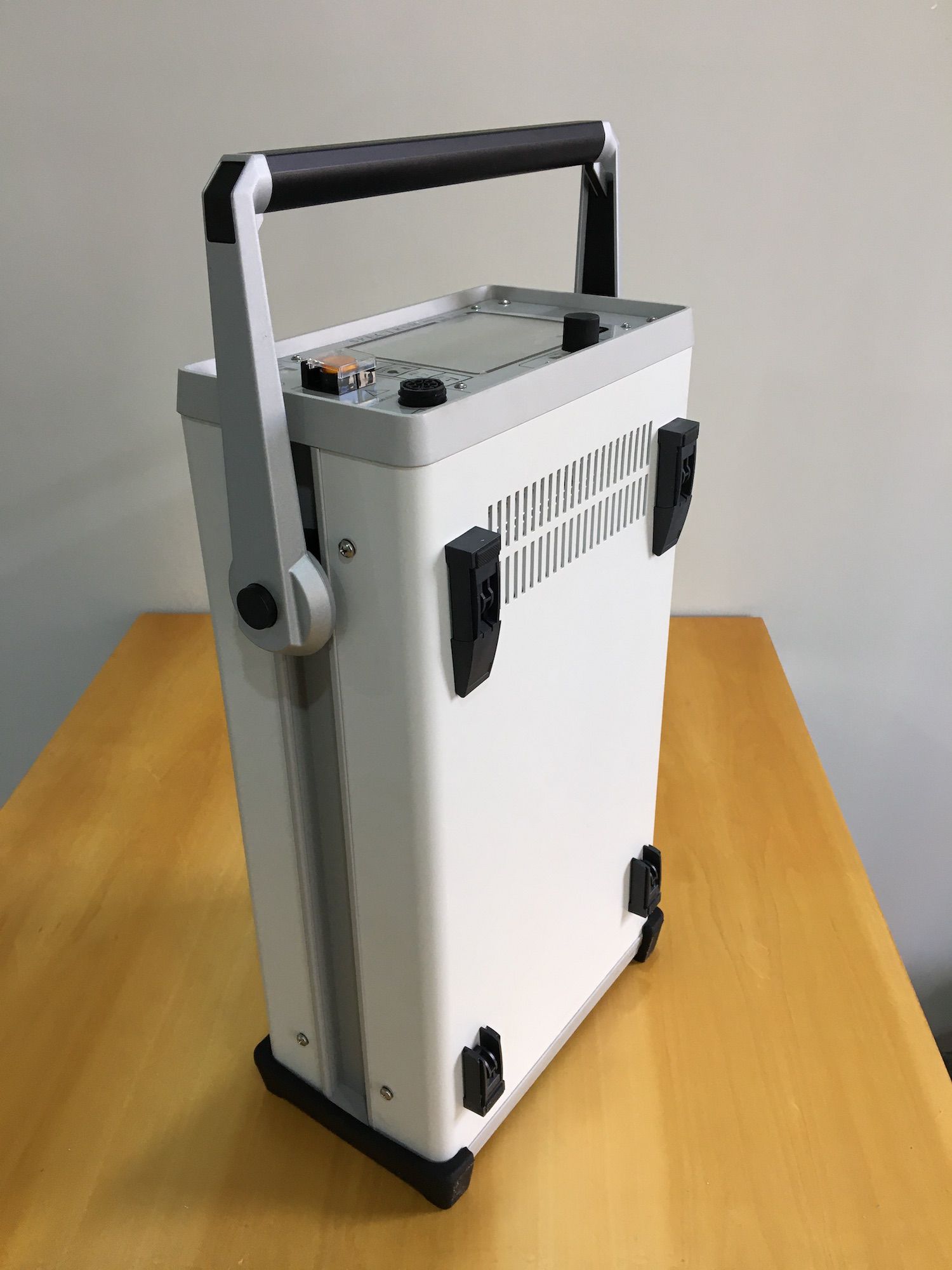 Equipamento de Eletroconvulsoterapia MECTA spECTrum 4000M (semi - novo ...