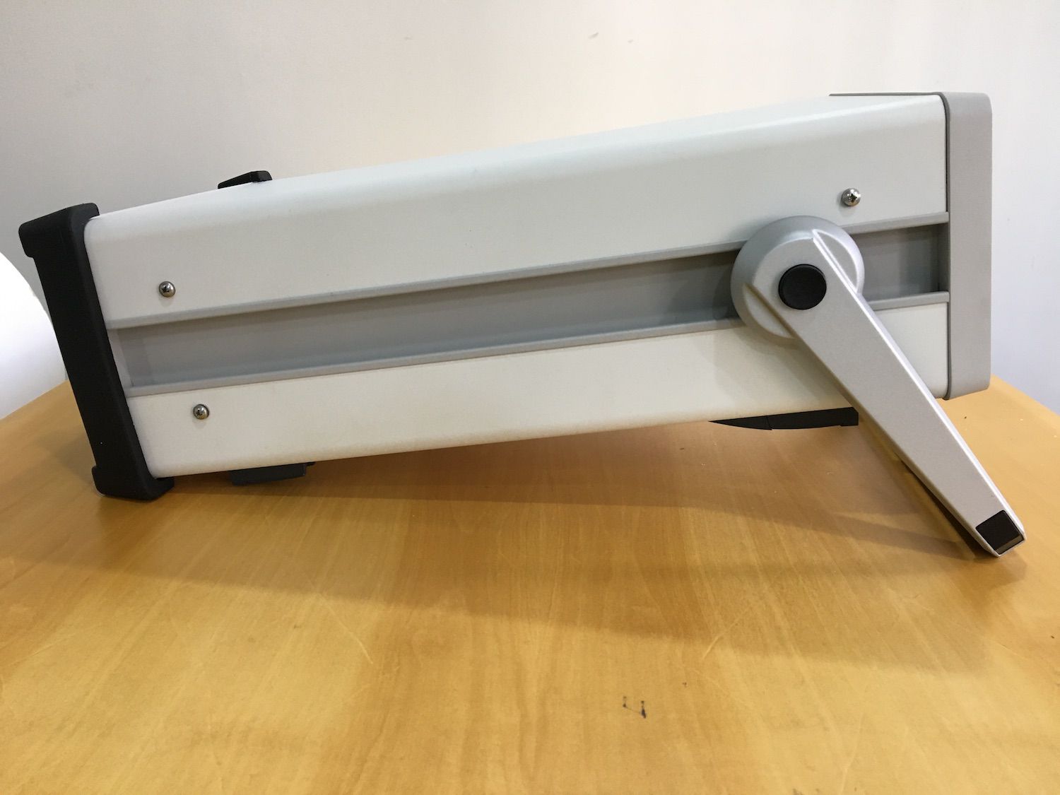 Equipamento de Eletroconvulsoterapia MECTA spECTrum 4000M (semi - novo ...