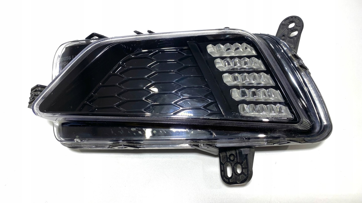 Farol Auxiliar com LED Polo Virtus 2018 a 2021 - RC&A Autopeças ...