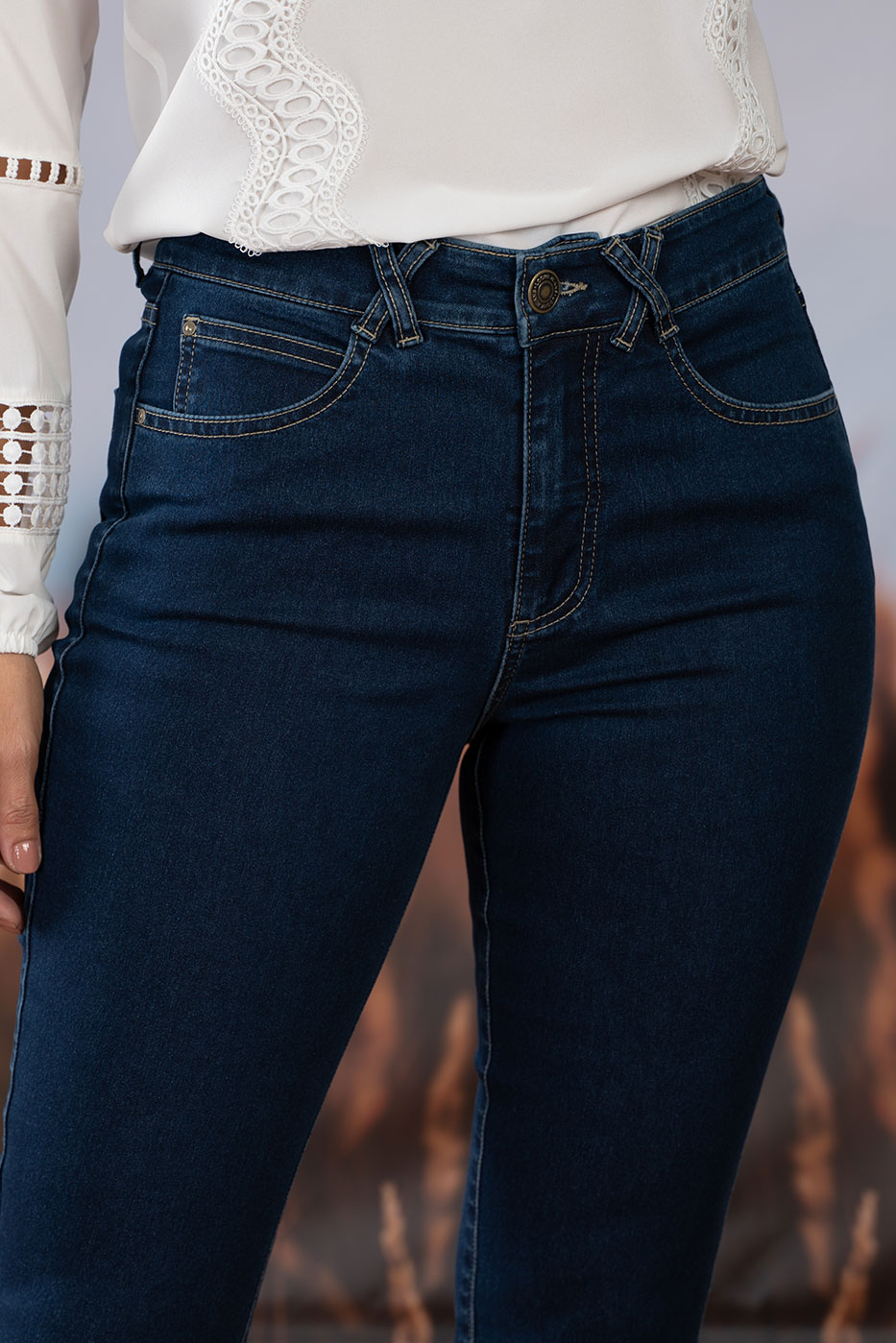 Capri Barra com Pregas – Estilo e Sofisticação | Loony Jeans - Loony ...