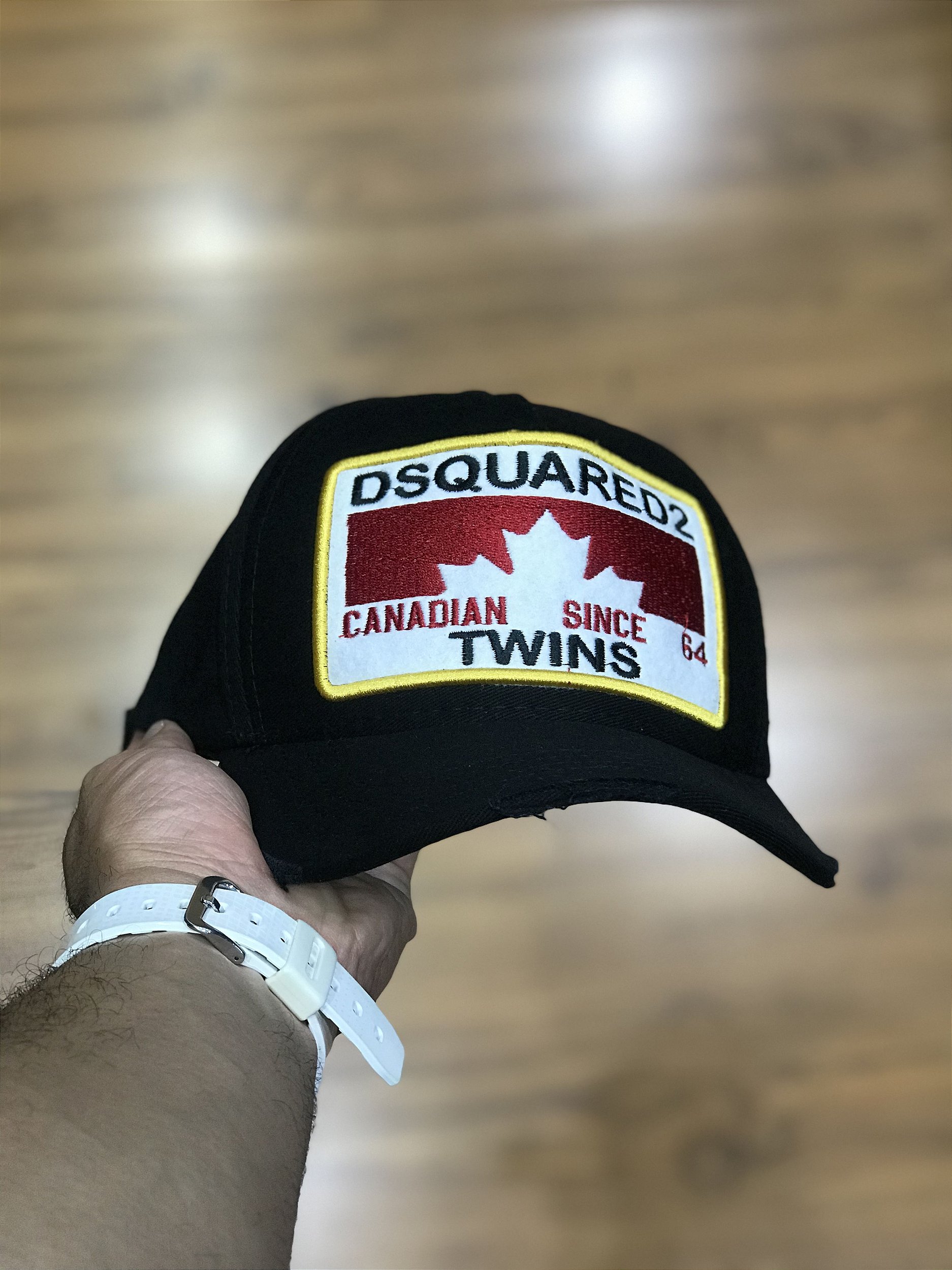 Cap Dsquared2 Canadian Twins Black Strapback Aba Curva - CAPMAFIA ⚡️ ...
