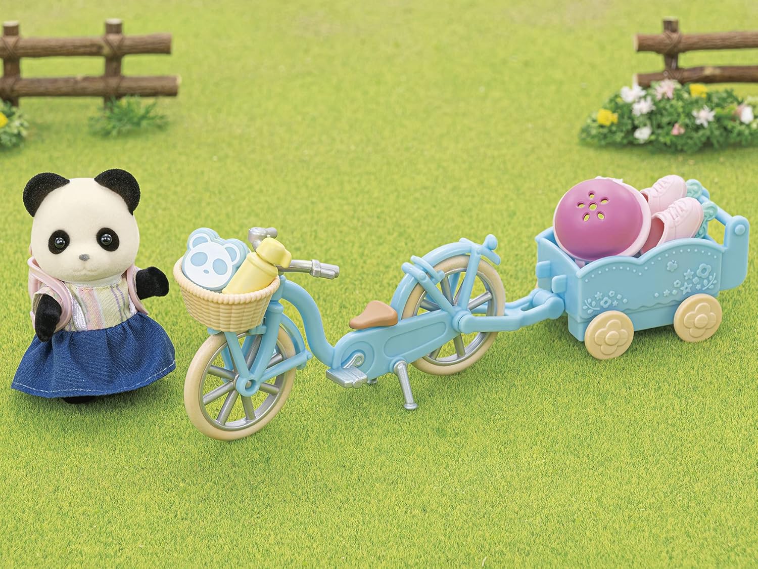 Conjunto Bicicleta e Patins Menina Panda Sylvanian Families - Cadê Meu Jogo