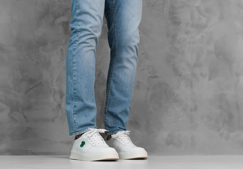 Tênis Couro Branco Barcelona Design | Trevo - Barcelona Design | Site ...