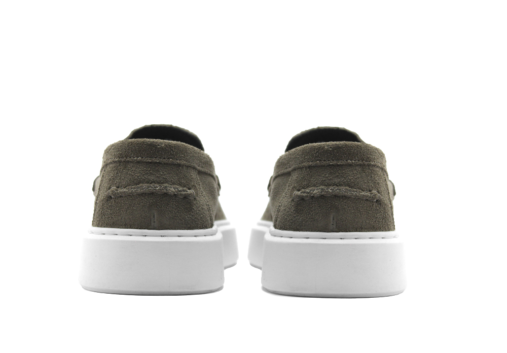 Tênis Loafer Couro Cinza Barcelona Design - Barcelona Design | Site ...