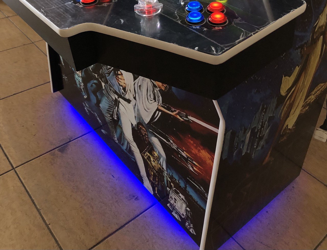 Led na parte inferior - Arcade Play Games