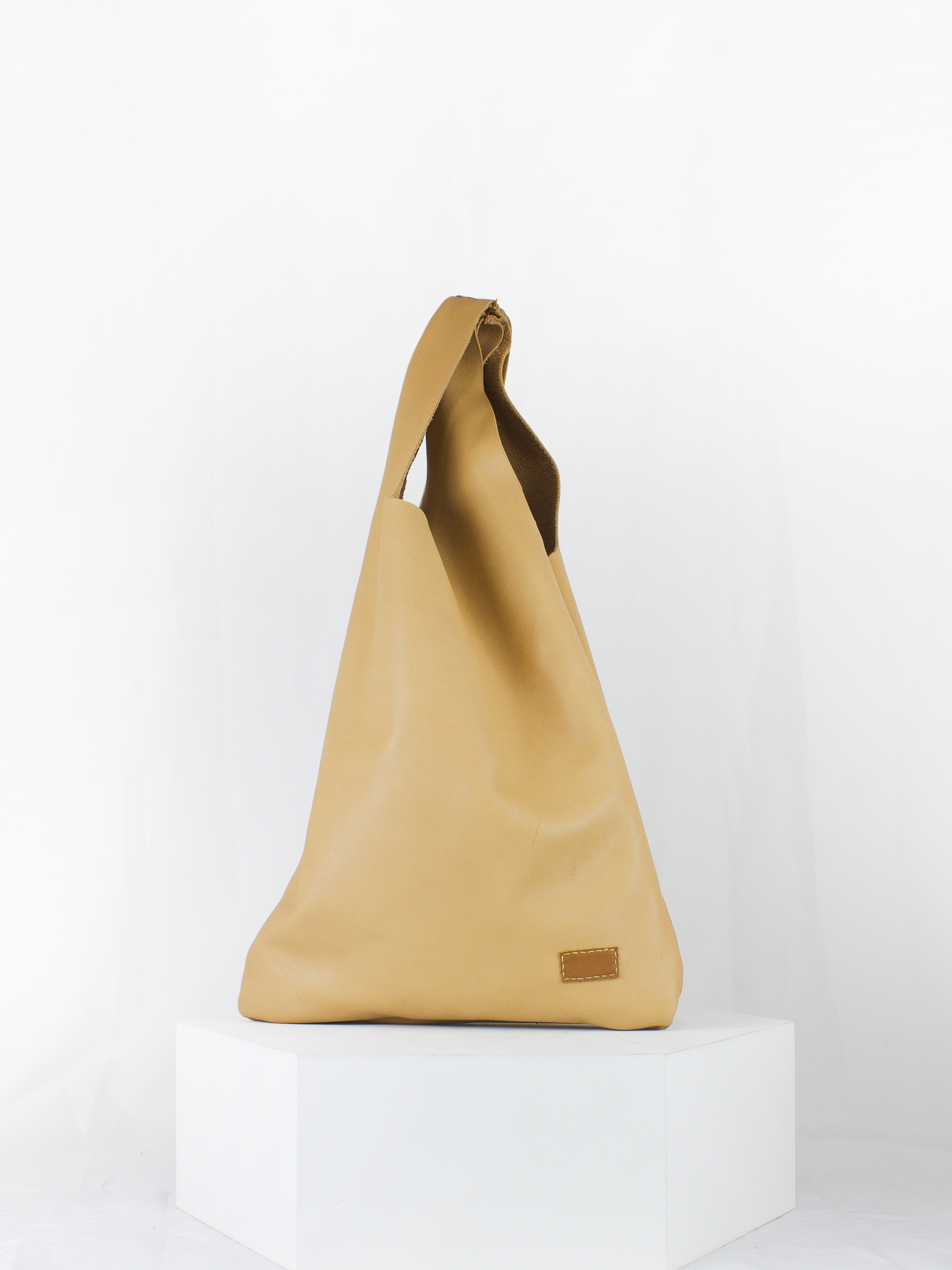 Bolsa Sacola Areia - Quitanda Couro