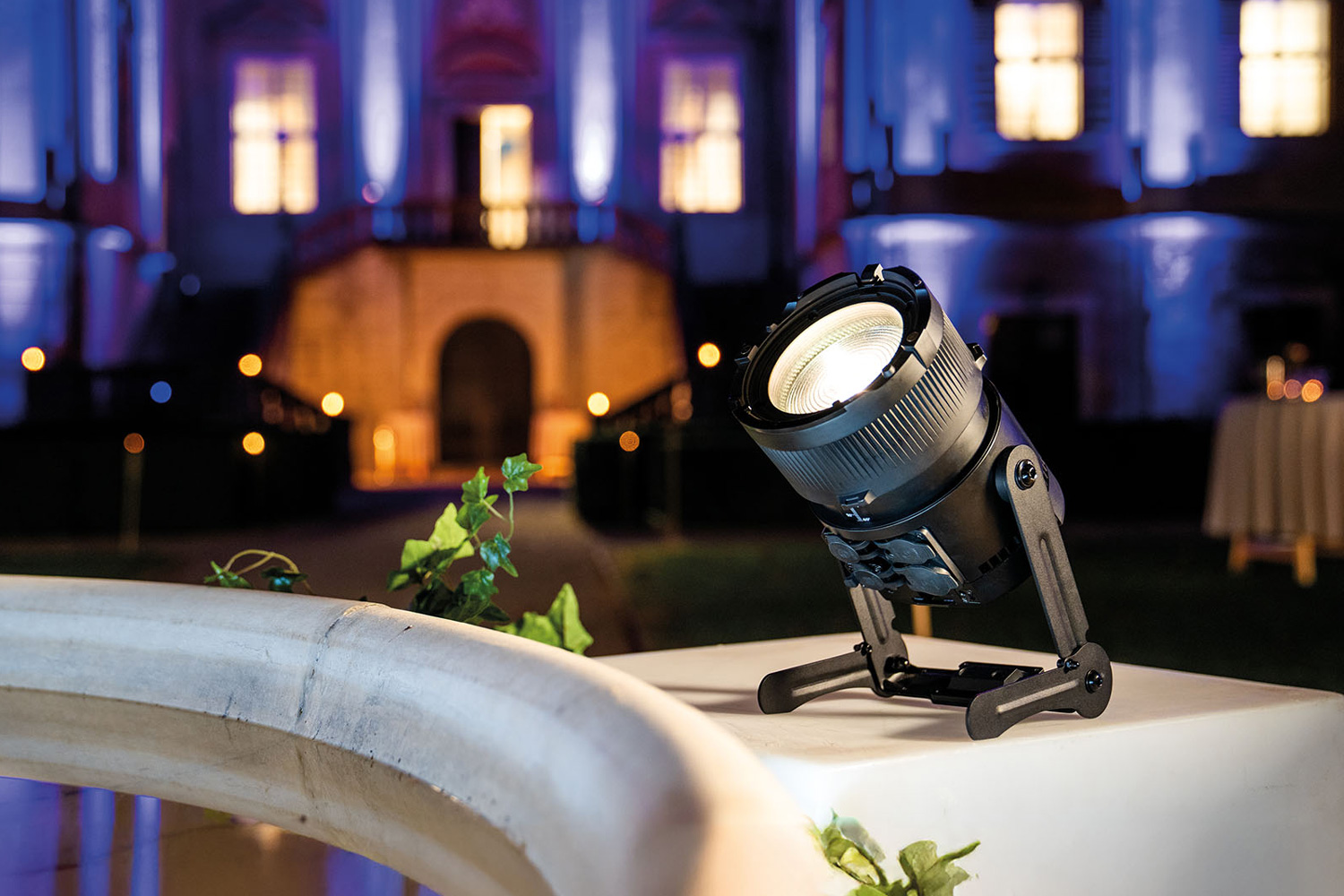 Astera QuikSpot - Uplight Profissional RGBMA (PRÉ-VENDA) - MCI Store