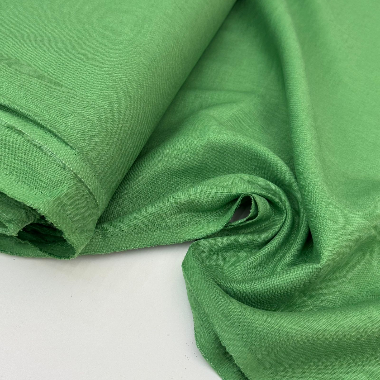 Linho Puro Verde Bandeira - A Catarinense Tecidos | Entrega rápida para ...