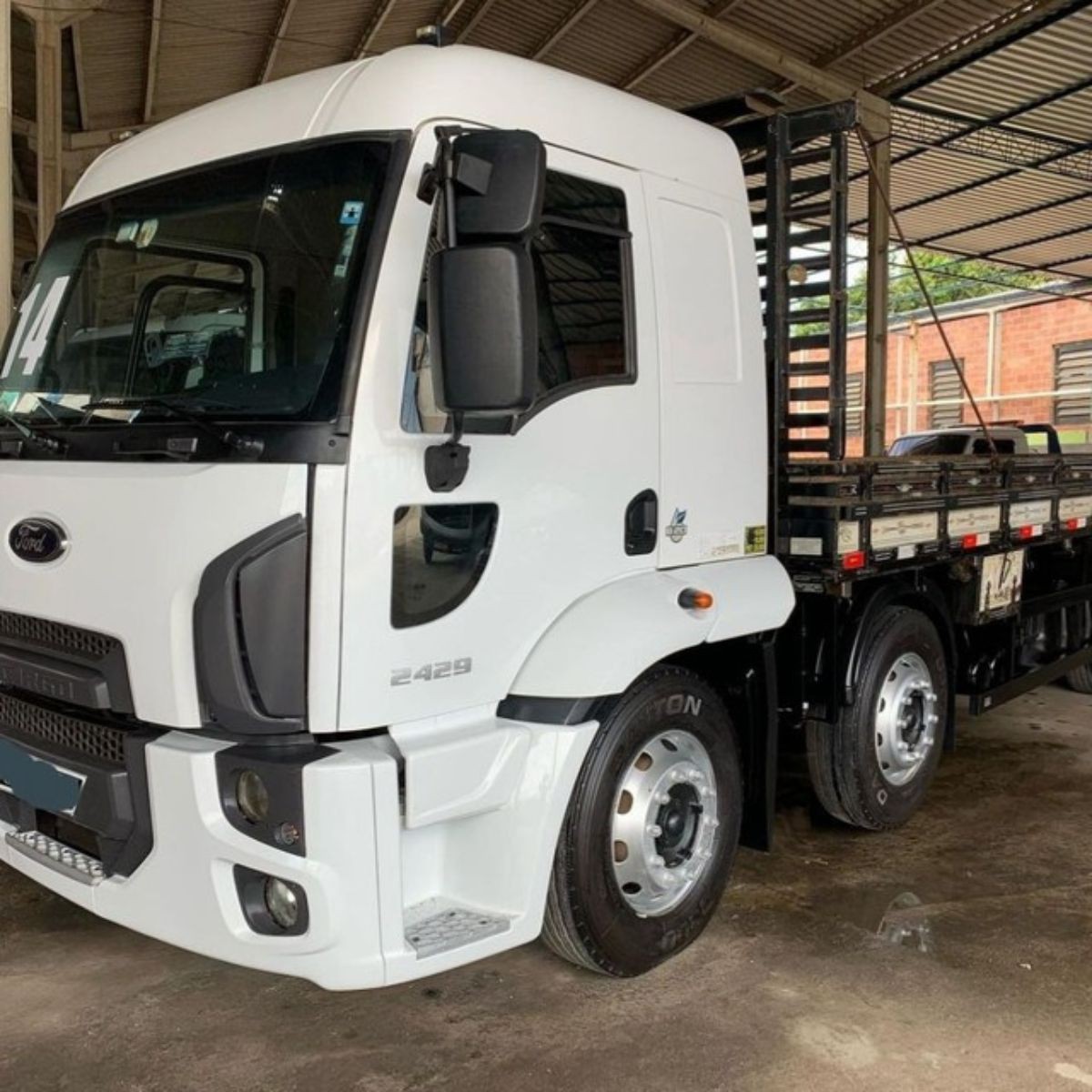 Tela capo Ford Cargo 2429/2629 - BRUTOEXPRESS | Tudo para Seu Caminhão