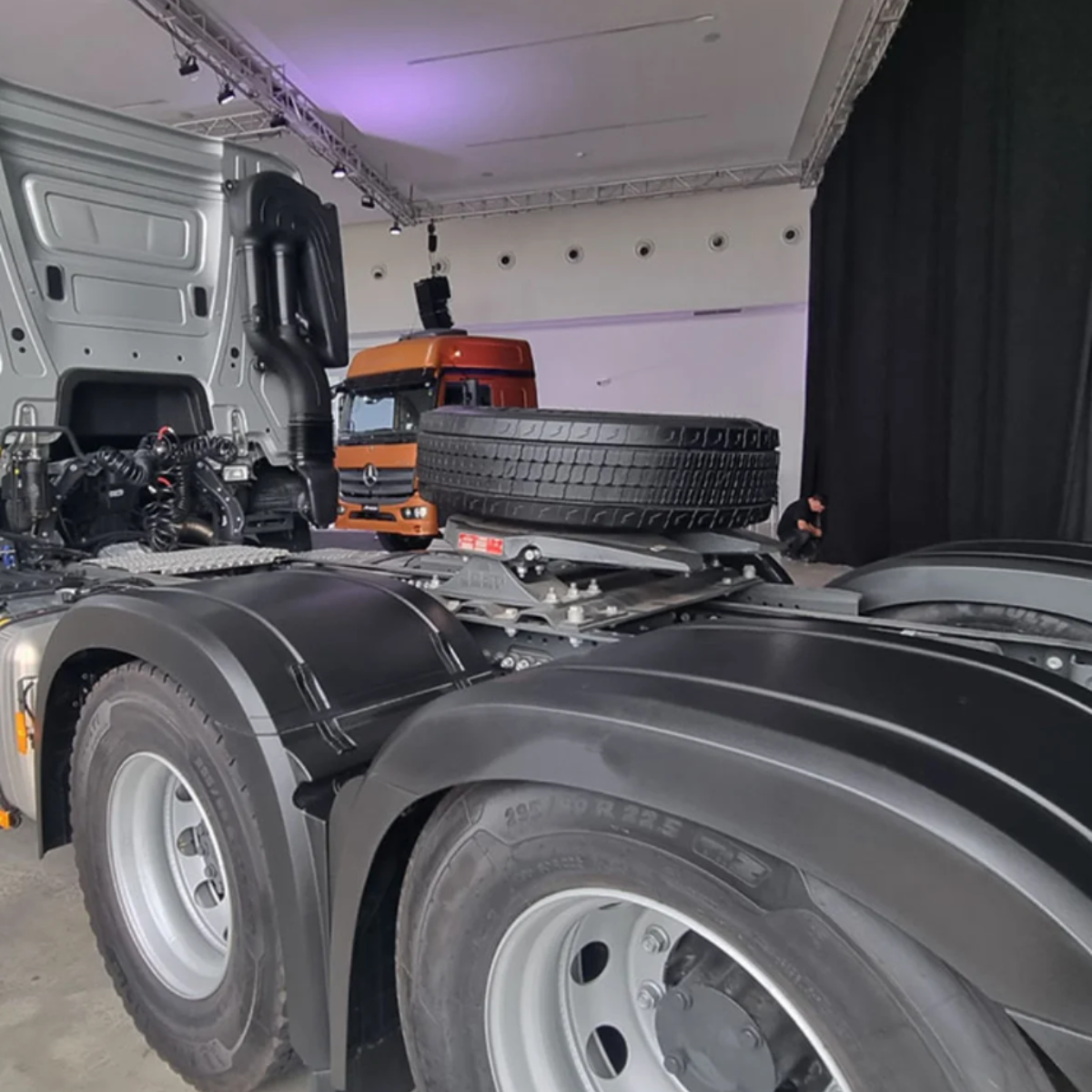 Kit Paralamas Mb New Actros Tração 4x2 - BRUTOEXPRESS | Tudo para Seu ...