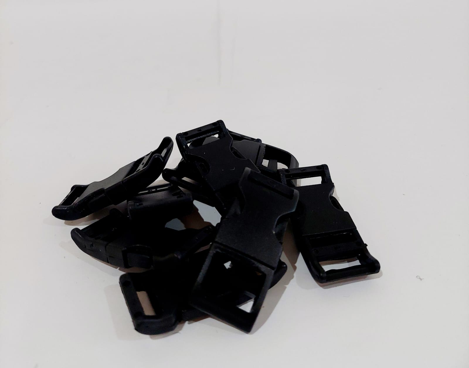 Fecho Aranha Plastico 15 Mm -10 Unidades - Companhia dos Plásticos