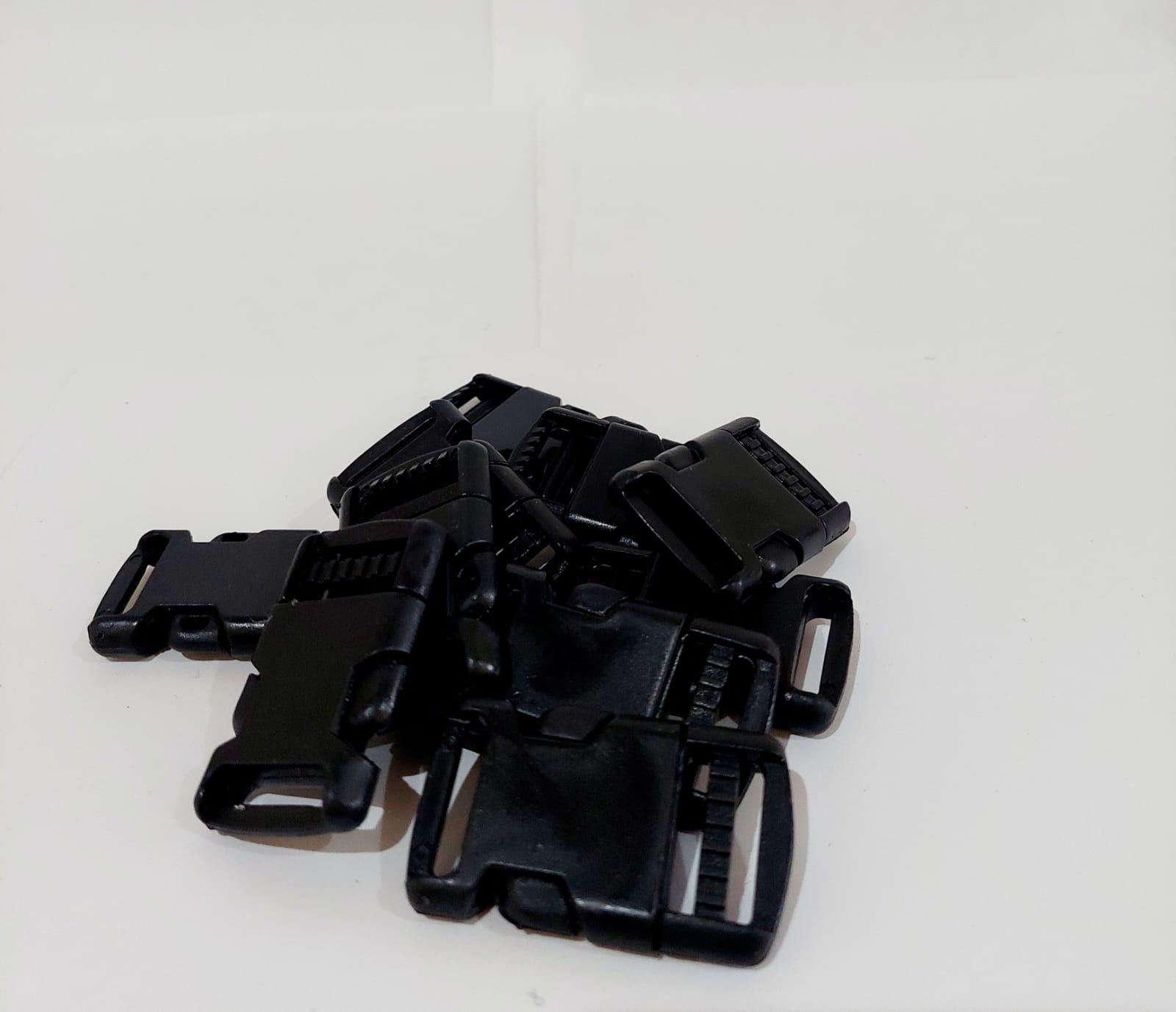 Fecho Aranha Plastico 20 Mm -10 Unidades - Companhia dos Plásticos