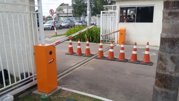 Cancela Automática Brasso PPA Jet Flex Com Barreira Universal Retangul ...