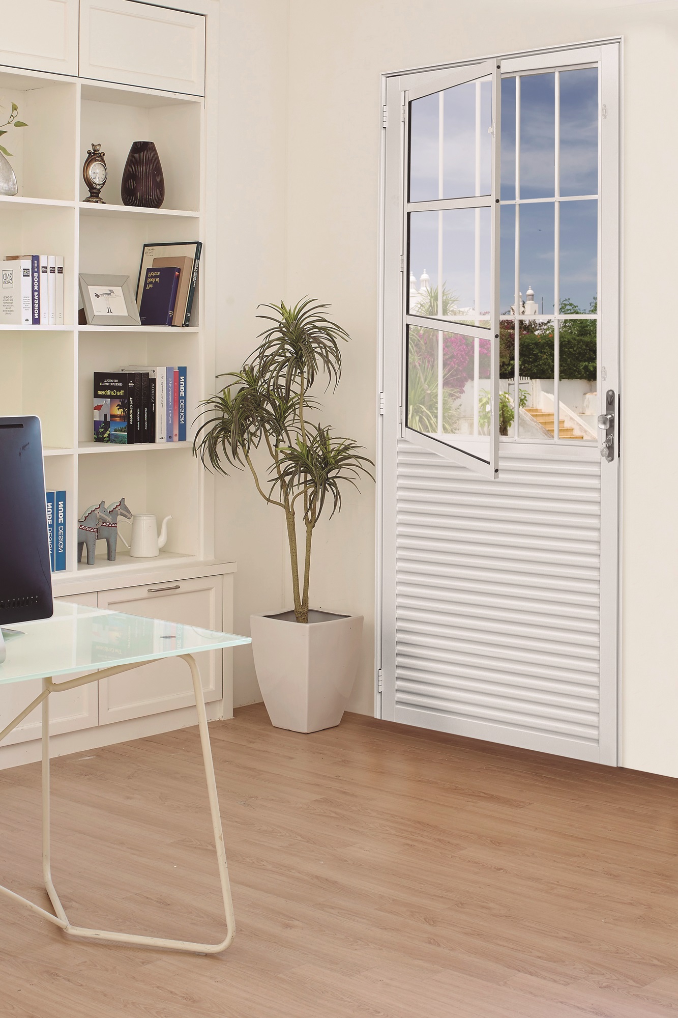 Porta Postigo Alumínio Branco C/ 3 Vidros Boreal Brasil Esquadrias - So ...