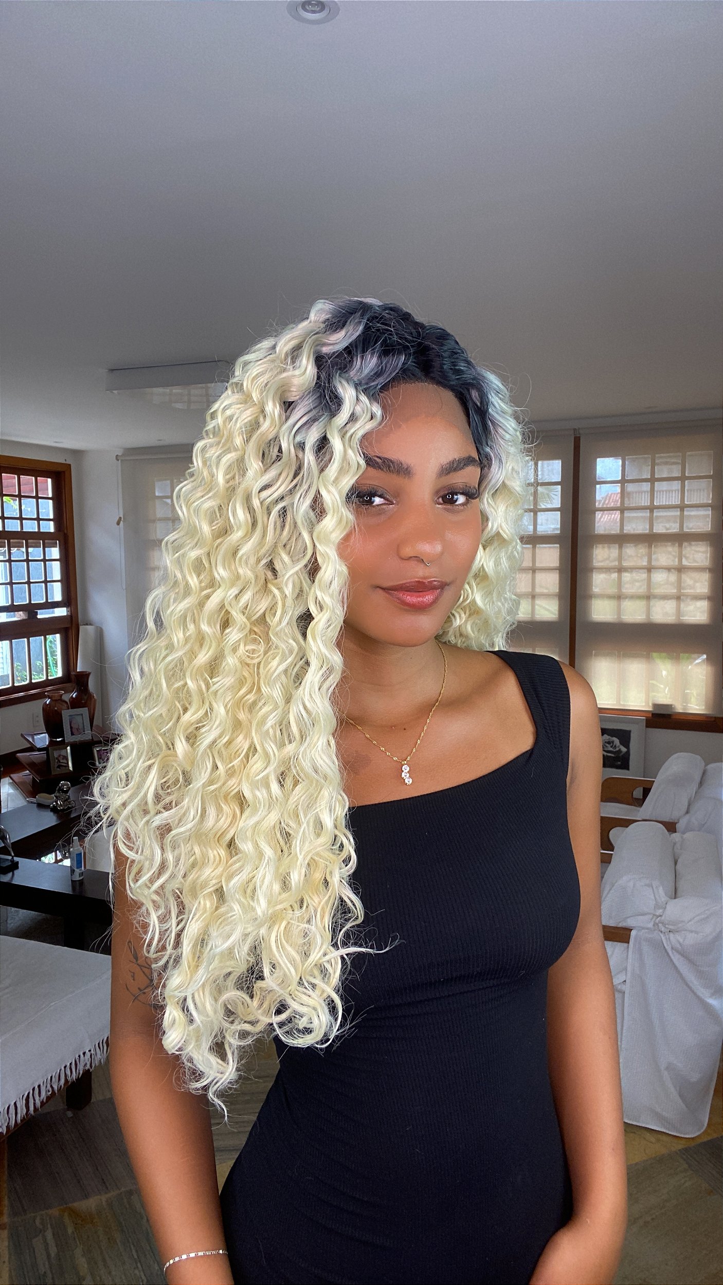 Peruca Lace Front Fibra Premium Cacheada Fany Loira - Cia dos Cabelos ...