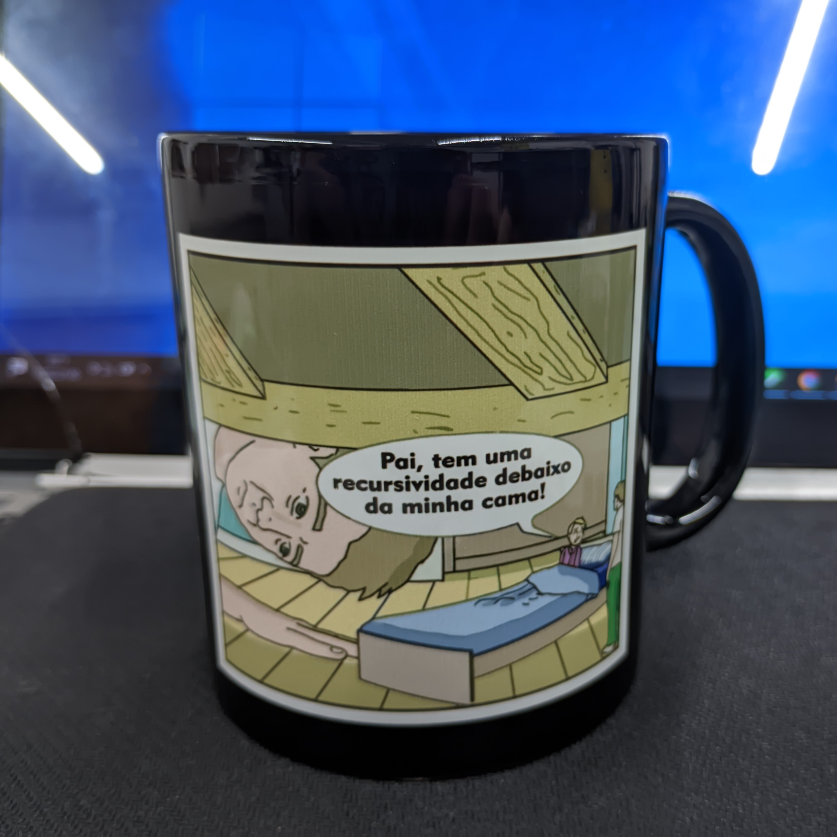 Caneca Recursividade Preta - Caneca do Dev - Canecas e produtos de ...