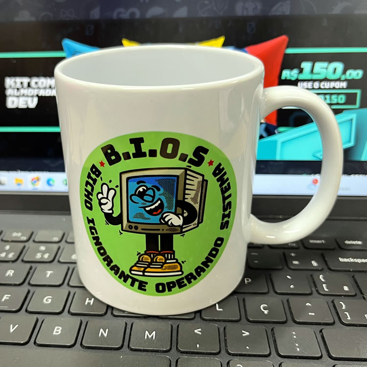 Caneca B.I.O.S Bicho Ignorante Operando Sistema - Caneca do Dev ...