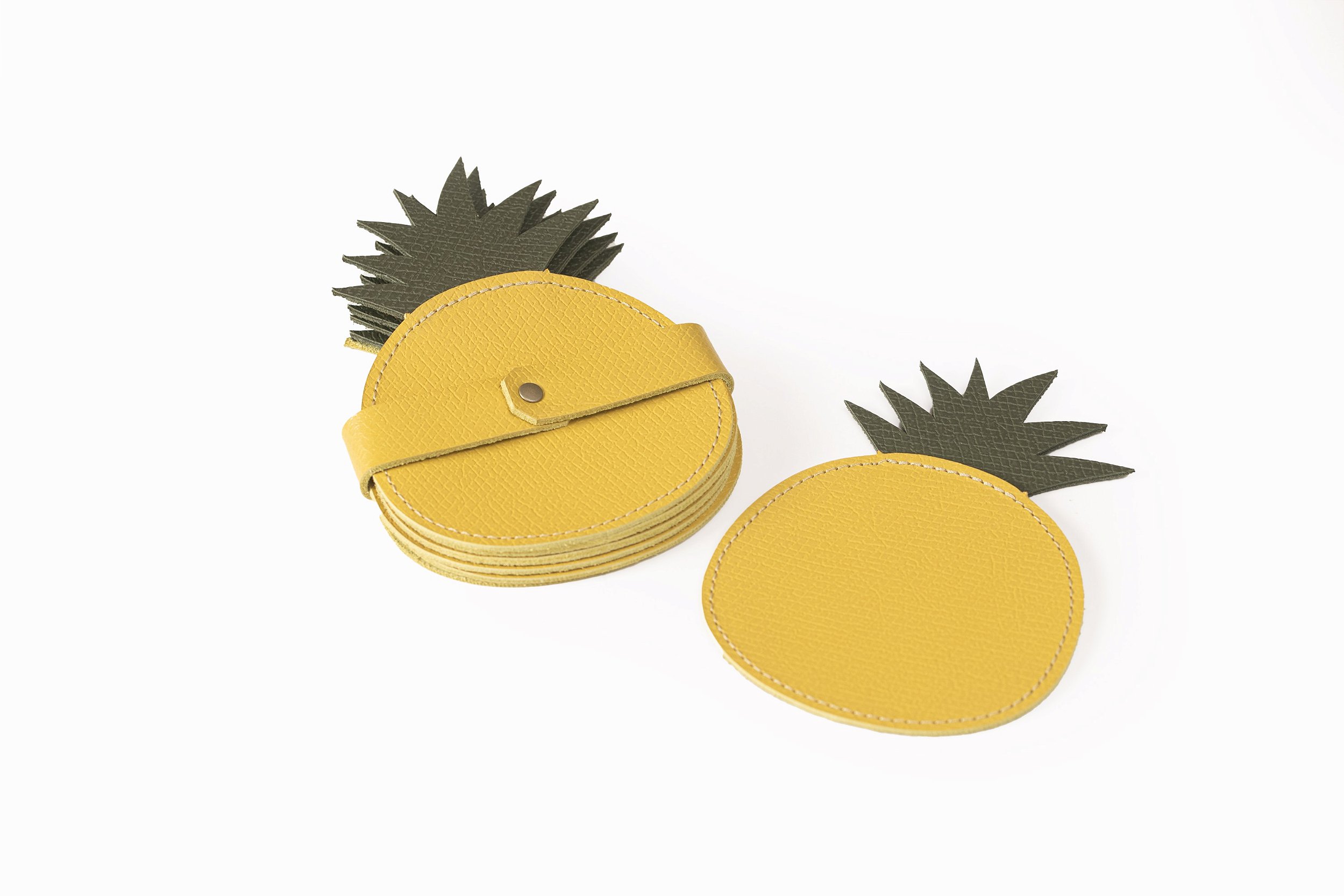 Porta Copos Abacaxi - Zanquê - Leather Home Decor