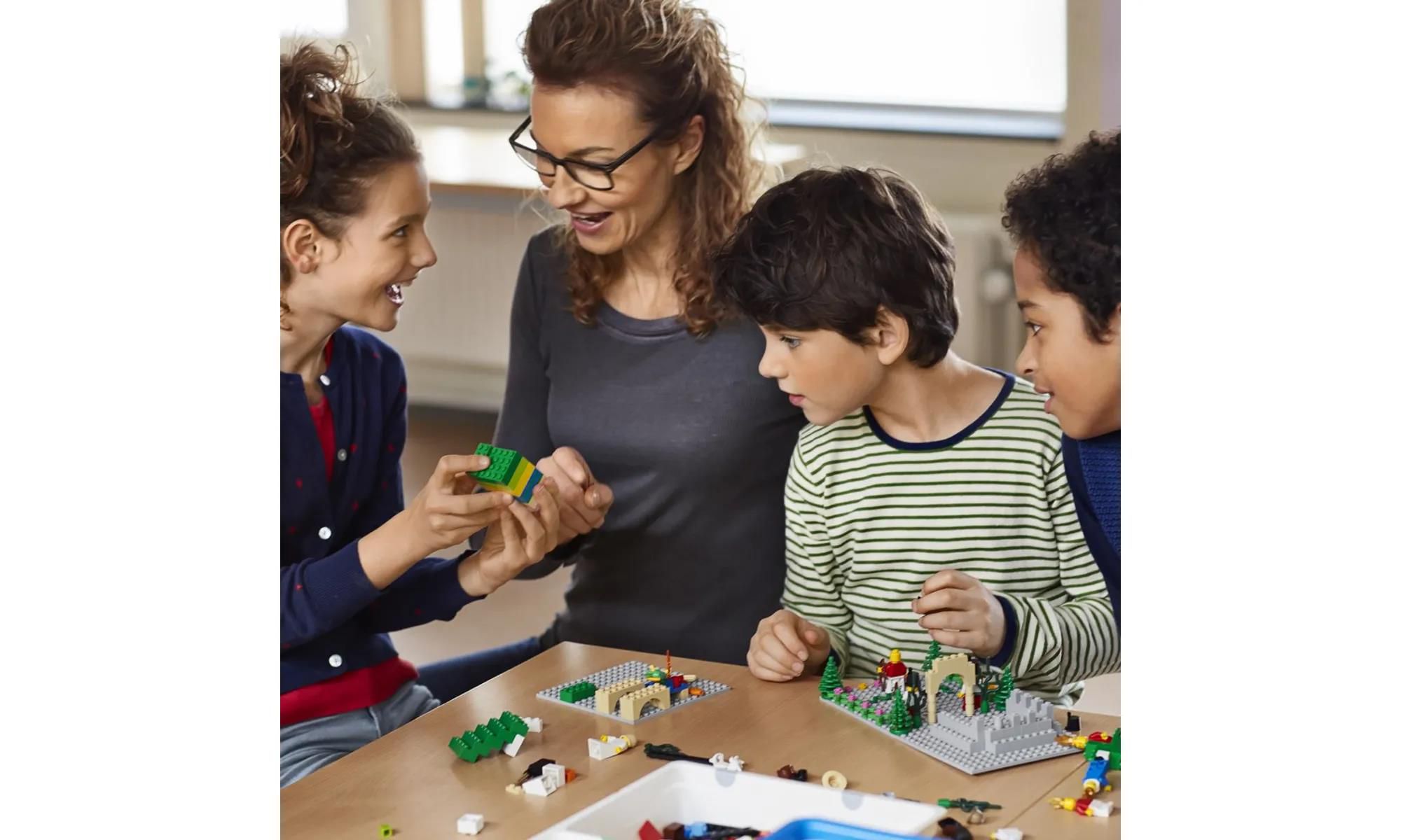 Lego Education 45100 - Construindo História - Jetplay ® - Soluções ...