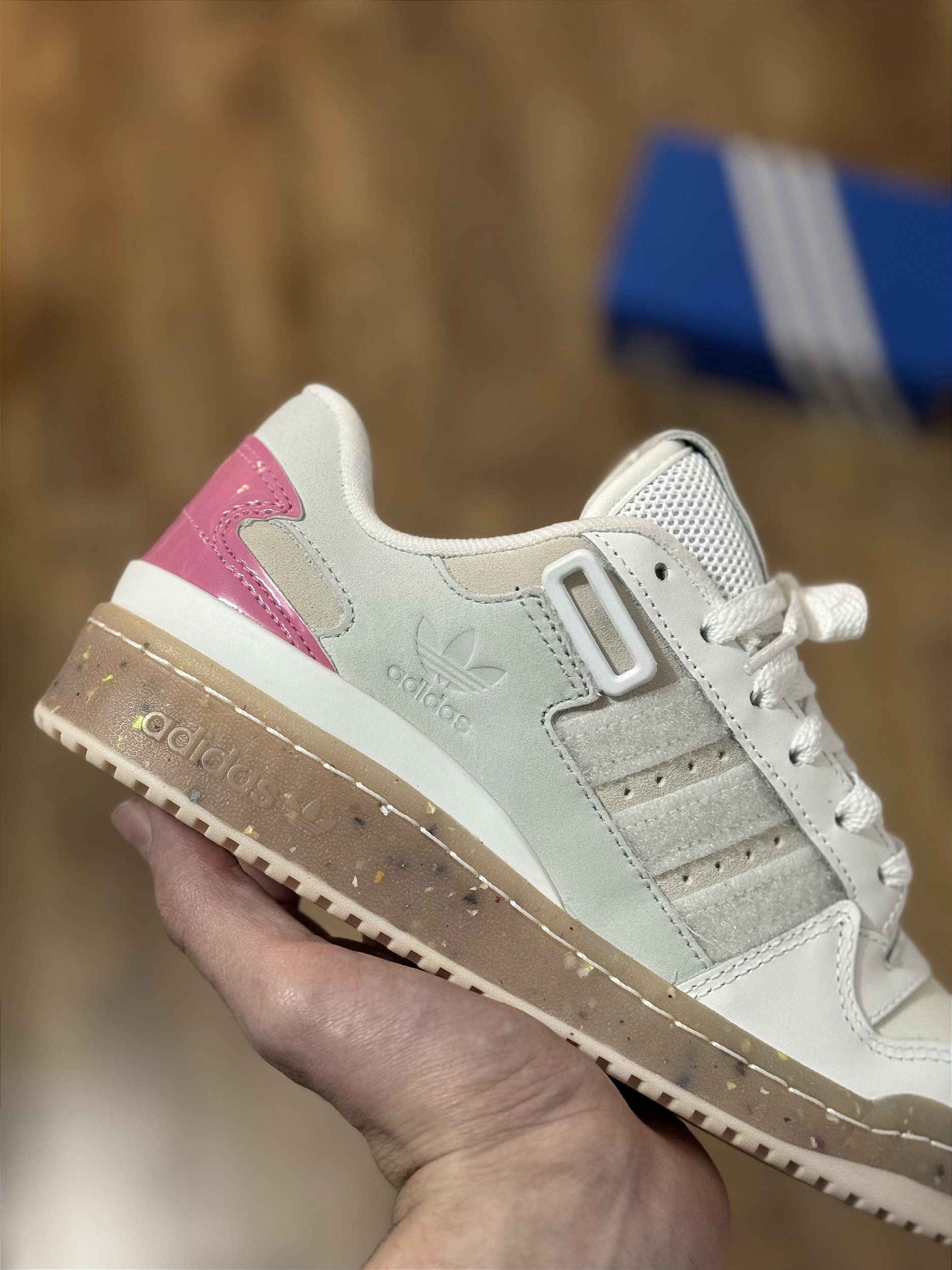 ADIDAS FORUM LOW x Pabllo Vittar - Corre de Rua