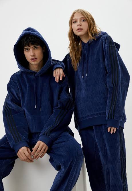 MOLETOM ADIDAS IVY PARK VELUDO (azul) CORTE GRANDE - Corre de Rua