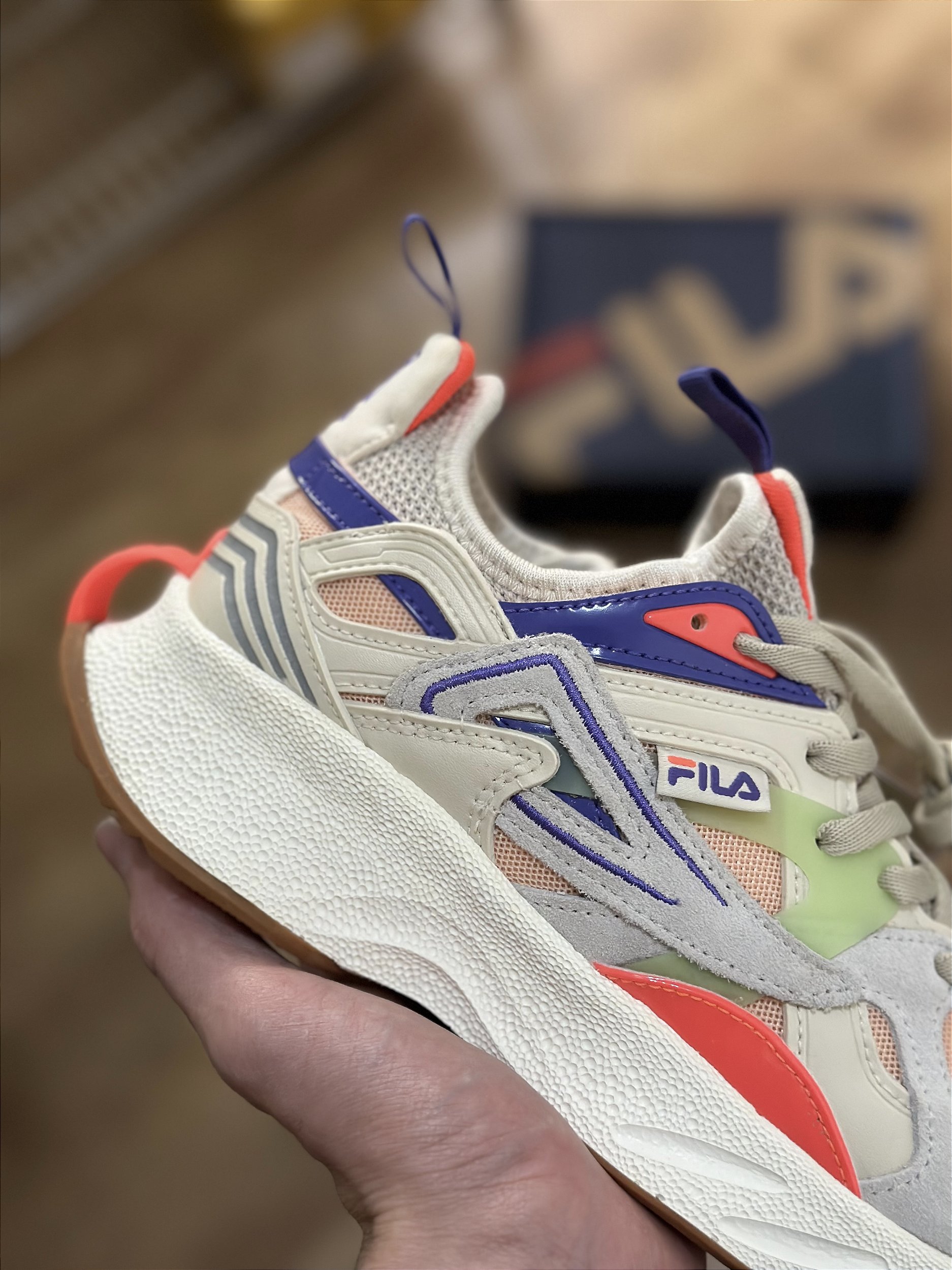 FILA FLOAT HALL (rwht/pres/corl) - Corre de Rua